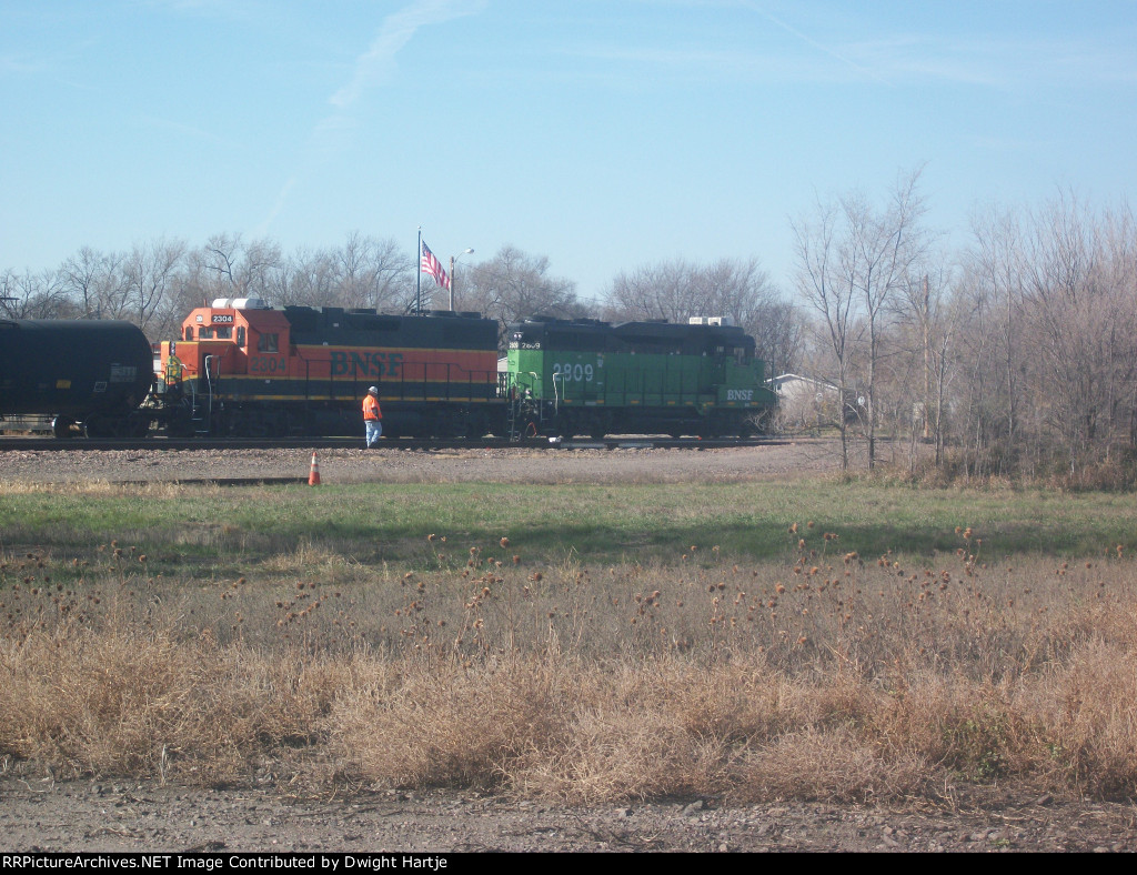 BNSF 2304
